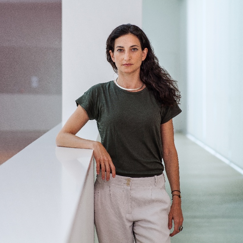 Nil Yalter, Arter’de izleyiciyle buluşuyor - Artam Antik A.Ş. Müzayede