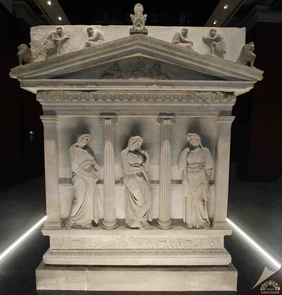 Mutlaka görülmesi gereken 11 lahit - Artam Antik A.Ş. Müzayede